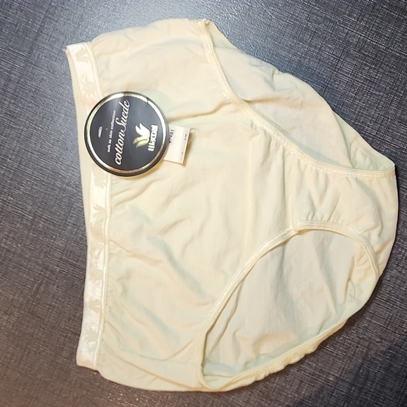 Wacoal | Intimates & Sleepwear | Wacoal Vintage 8749 Cotton Briefs Size ...